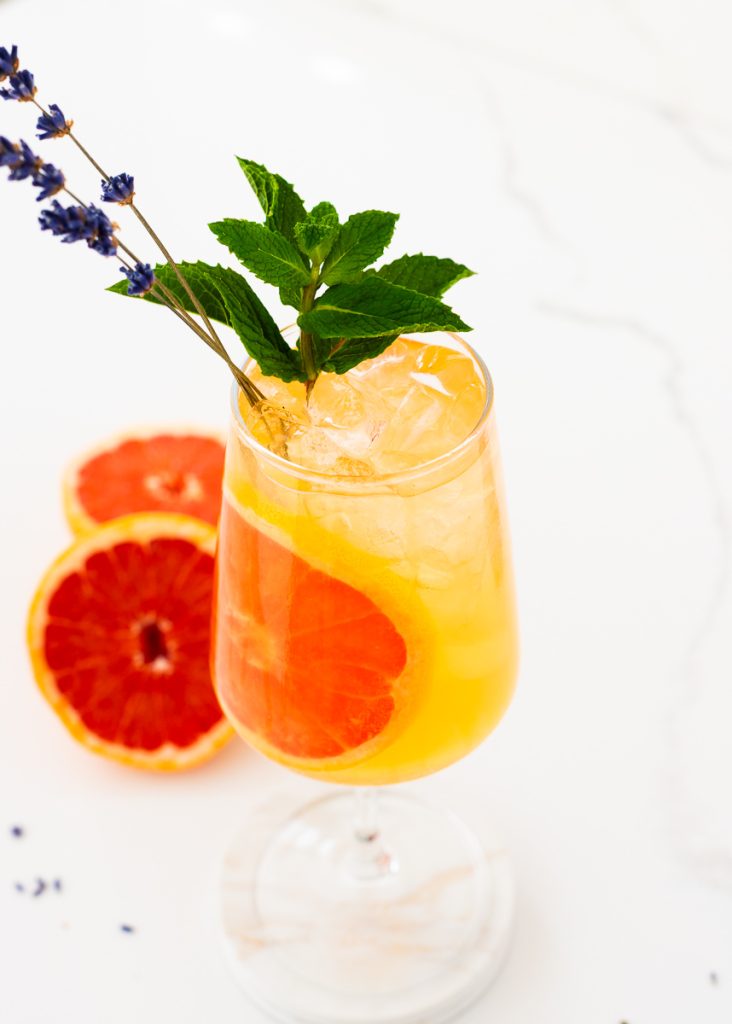 What to Drink in Dry January (Mocktails, NA Wines & Alcohol-Free Drinks ...