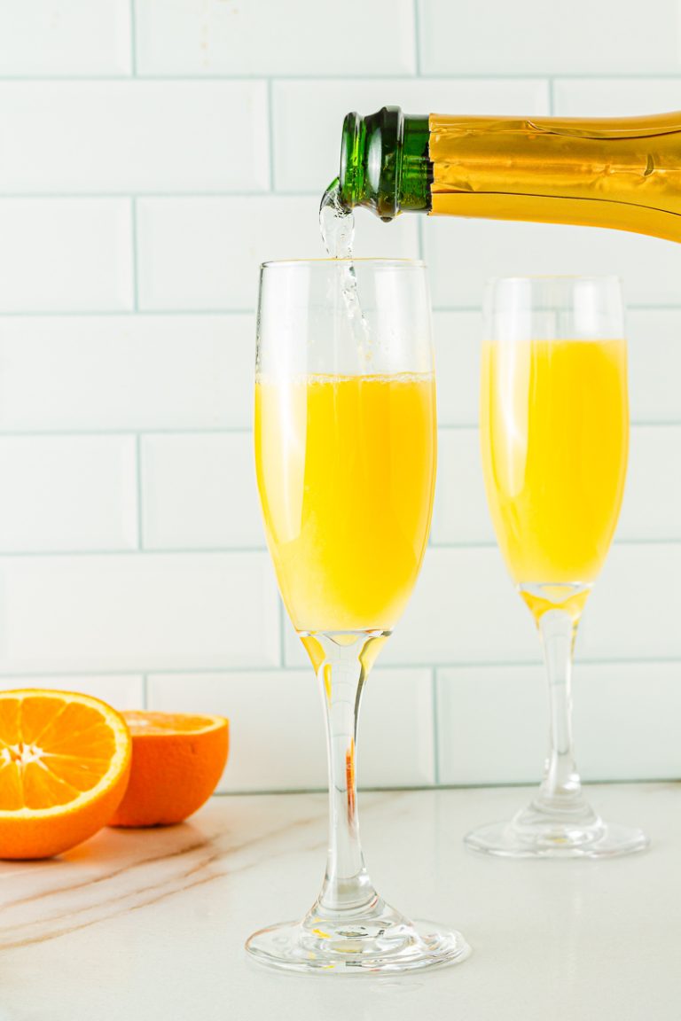 Sparkling Sunrise Mocktail (A Beautiful Non-Alcoholic Spritz ...